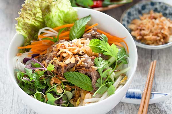 Famous Food in Vietnam That Tourists Should Try - Cruise Halong Bay
