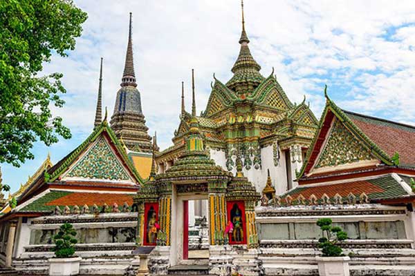 Reasons to Visit Thailand, The Land Of Smile - Cruise Halong Bay